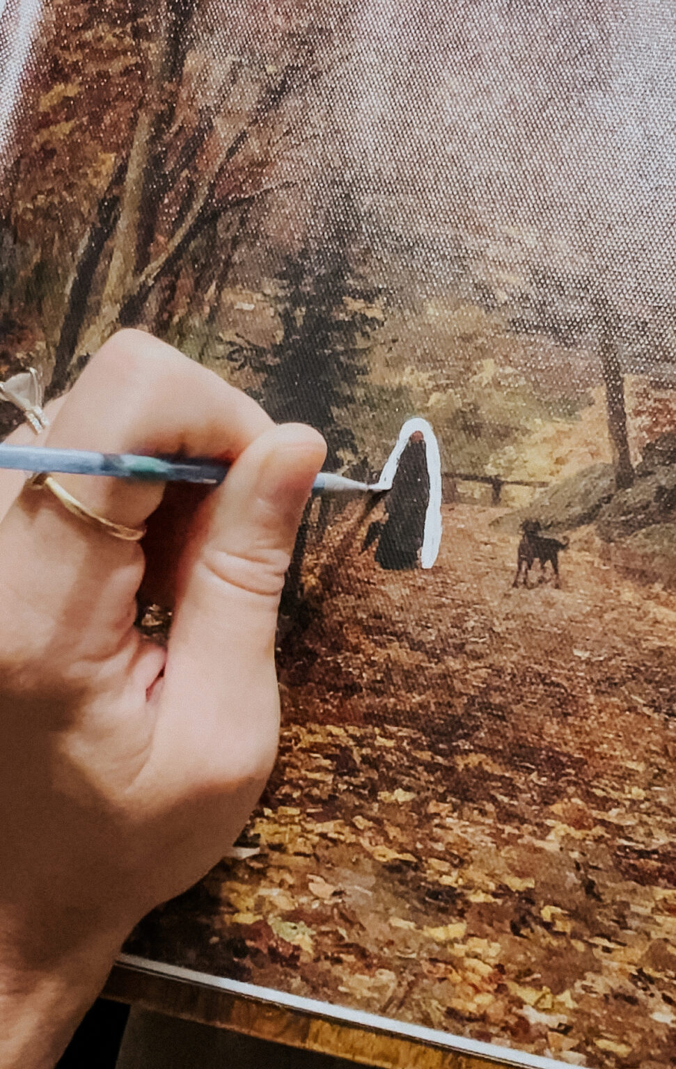I Gave the Viral Ghost Painting Trend a Try! – Love & Renovations