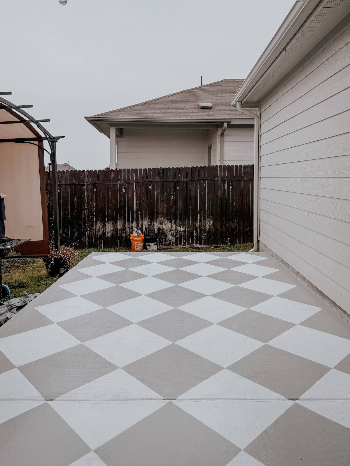 How to Paint a Concrete Patio – Love & Renovations