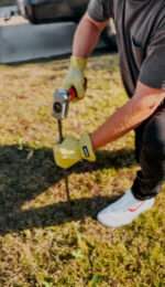 How to Make Simple DIY Christmas Arches – Love & Renovations