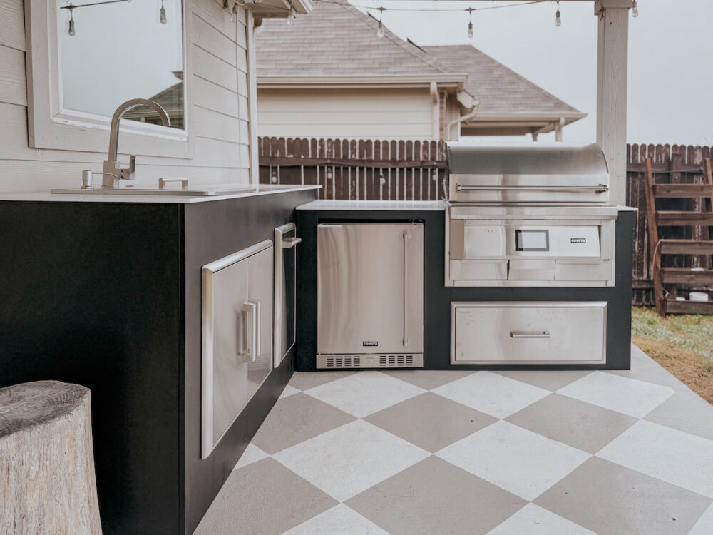 Our New Modular Outdoor Kitchen from RTA Outdoor Living – Love ...