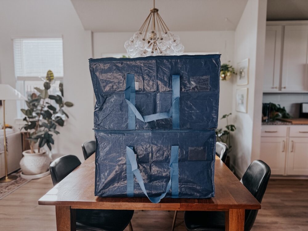 Moving Day Checklist: The "Open First" Box – Love & Renovations